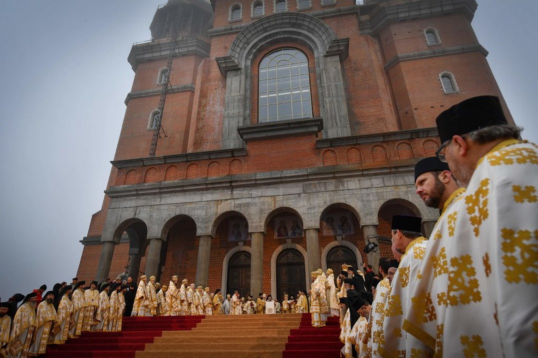 Romanian priests at the inauguration of the People’s Salvation ...
