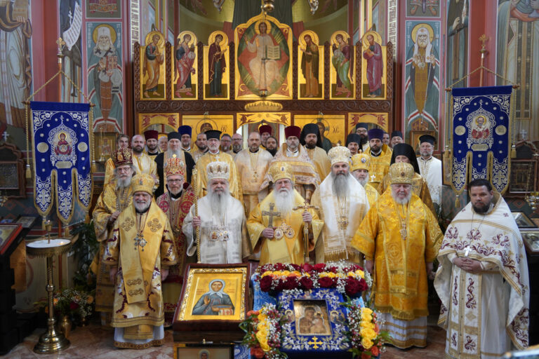 His Beatitude Metropolitan Tikhon Concelebrates with His Beatitude ...
