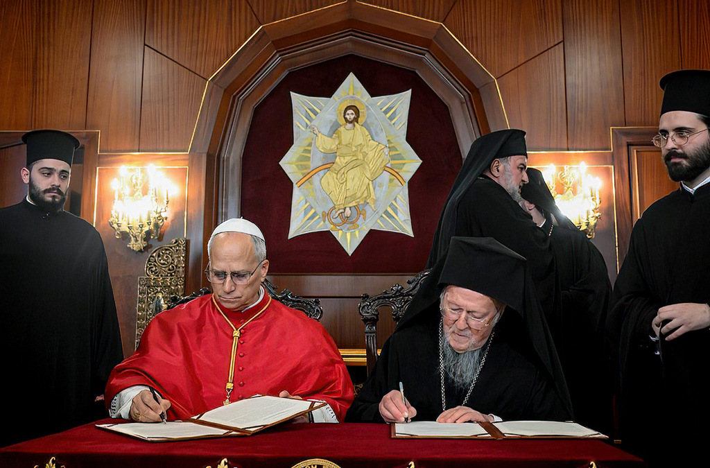 Ecumenical Patriarch and Pope Sign Joint Declaration Affirming ...